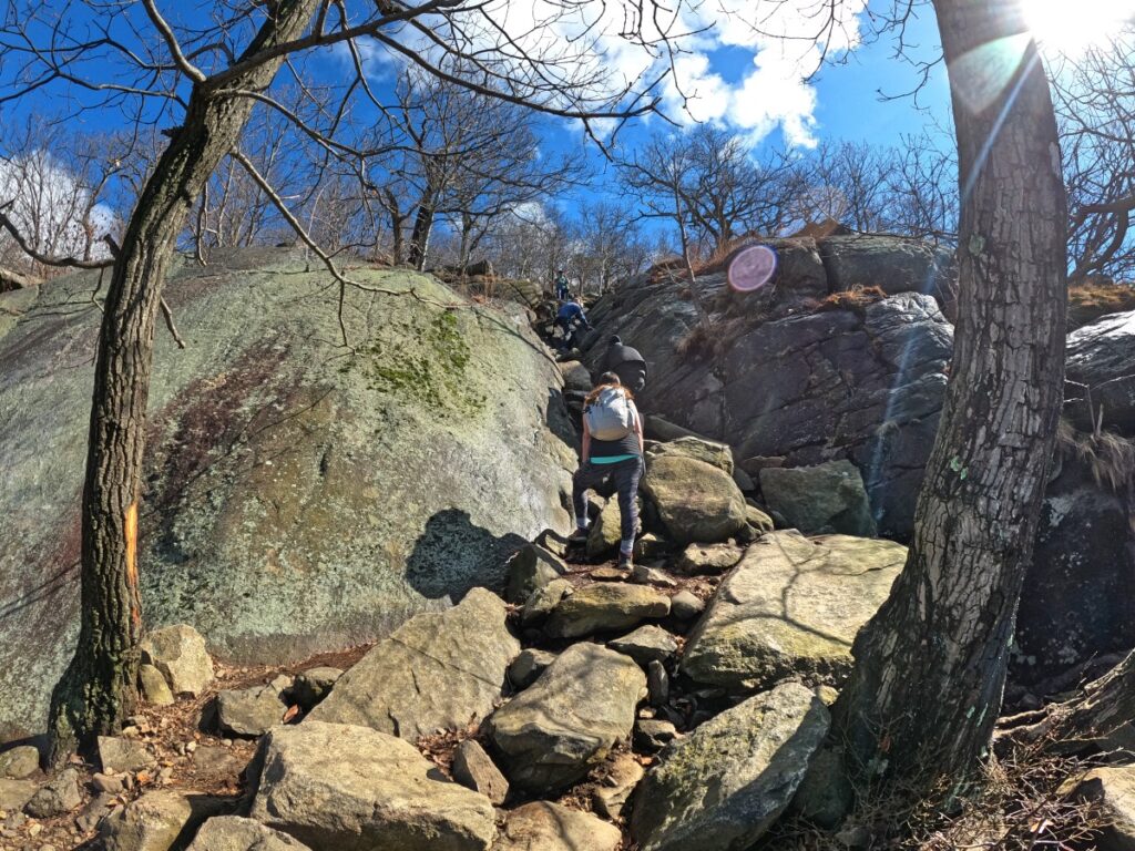 Breakneck Ridge Trail Loop - Hiking & Biking Trails